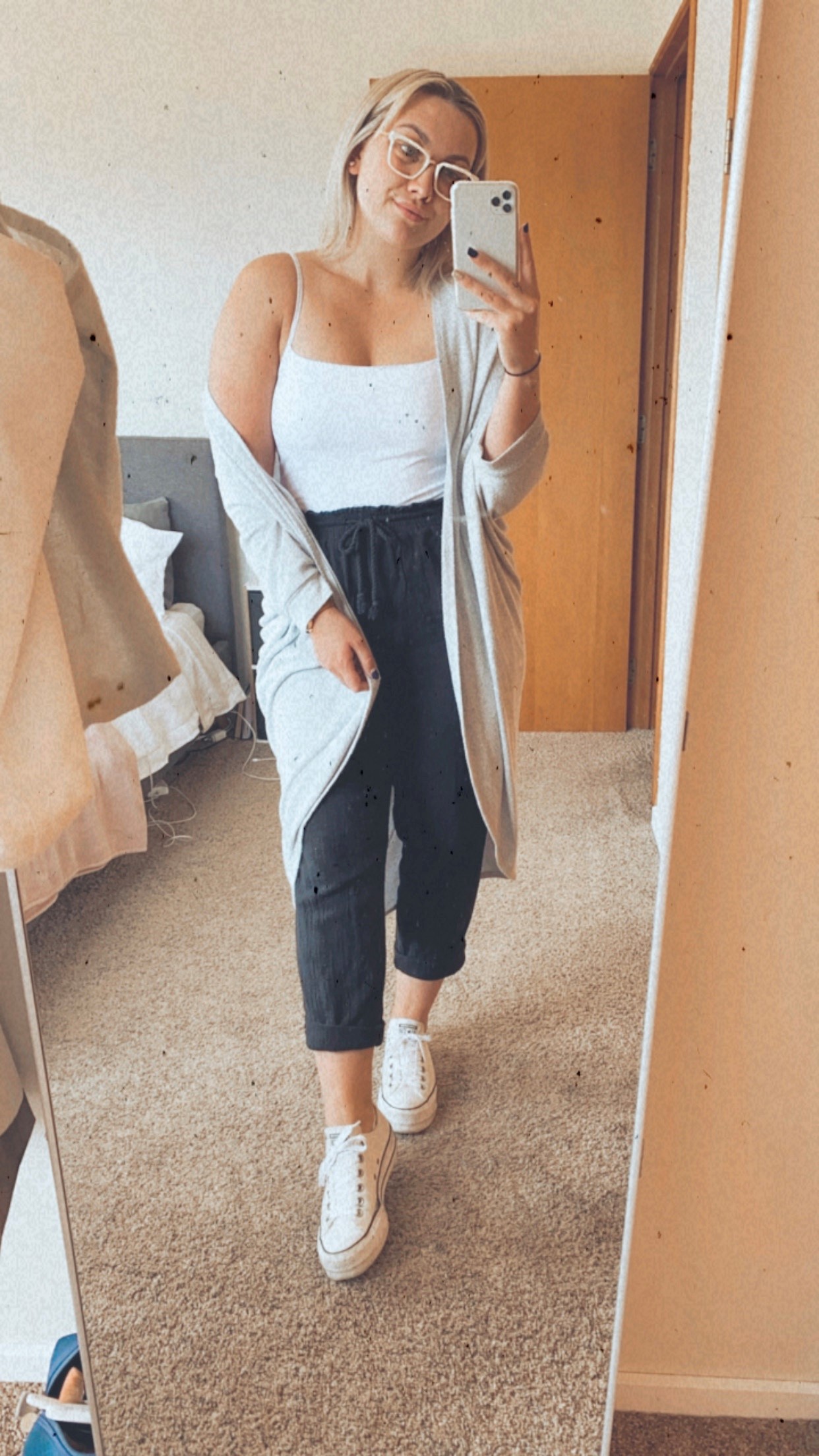 Aimee @ Nelson – sunglass style